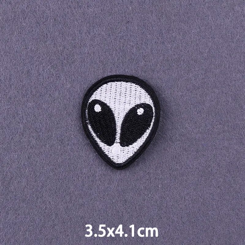 Вышивка "Пришелец", 3.5x4.1см, Черный, PE5613CT