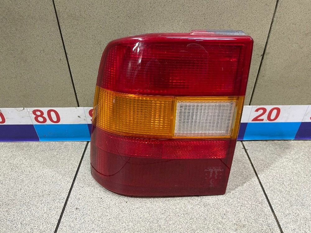 Фонарь задний левый Opel Vectra A 90349095