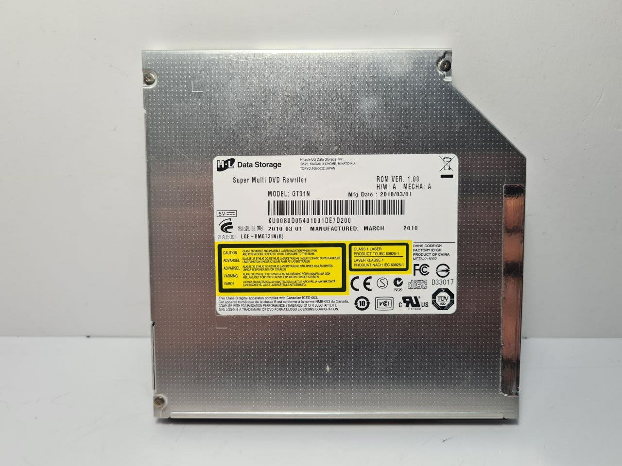 DVD-RW привод Model: GT31N SATA