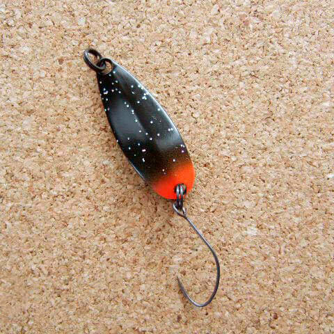 Колеблющаяся блесна River Old Satellite Tournament Vespa 2.4гр. #03