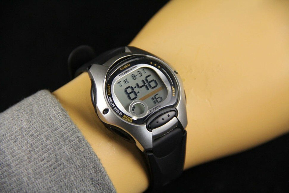 Наручные часы CASIO Collection, серебристый — фото 1