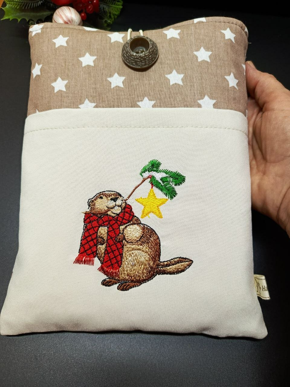 Чехол мягкий из ткани, с вышивкой бобёр для бумажных и электронных книг, скетчбуков,