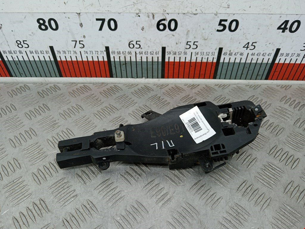 Кронштейн (держатель) ручки двери BMW 3-Series (E90/E91/E92/E93) 51227199839 арт. 2265911