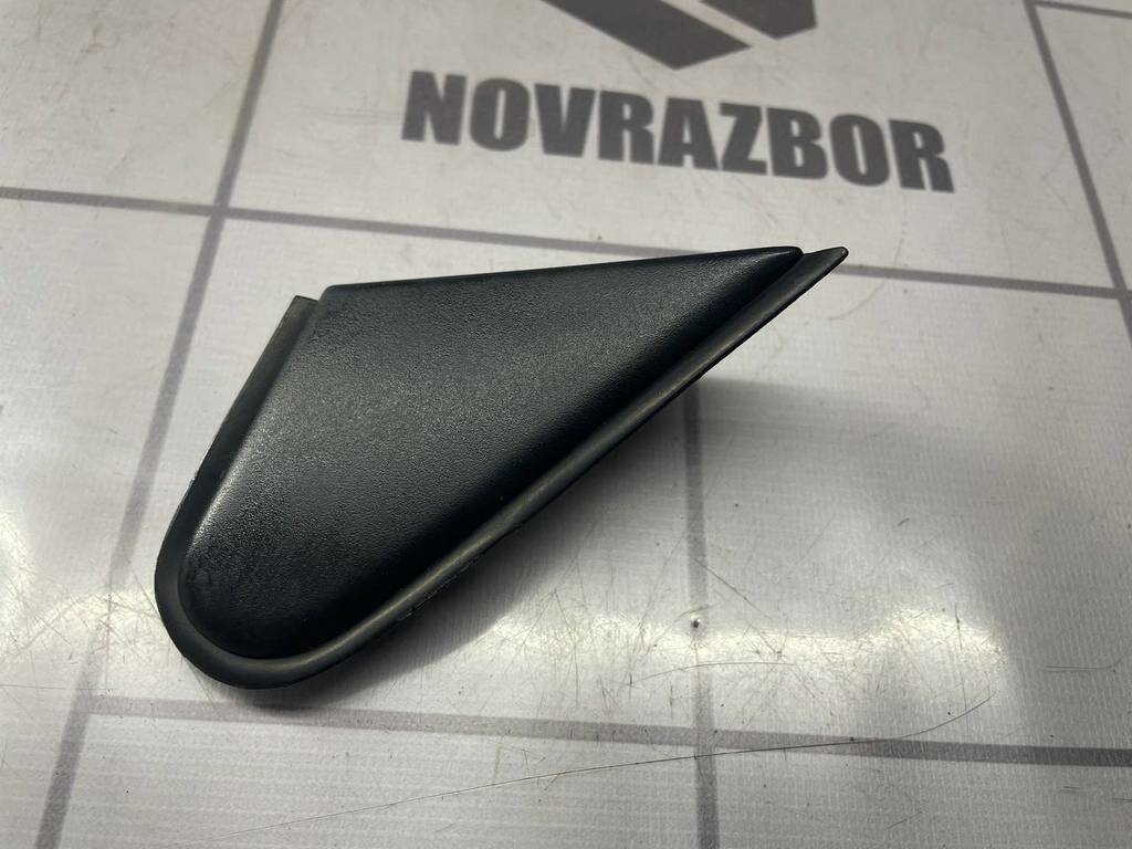 Накладка (кузов наружные) Mitsubishi Lancer 10 CX CY 07-17