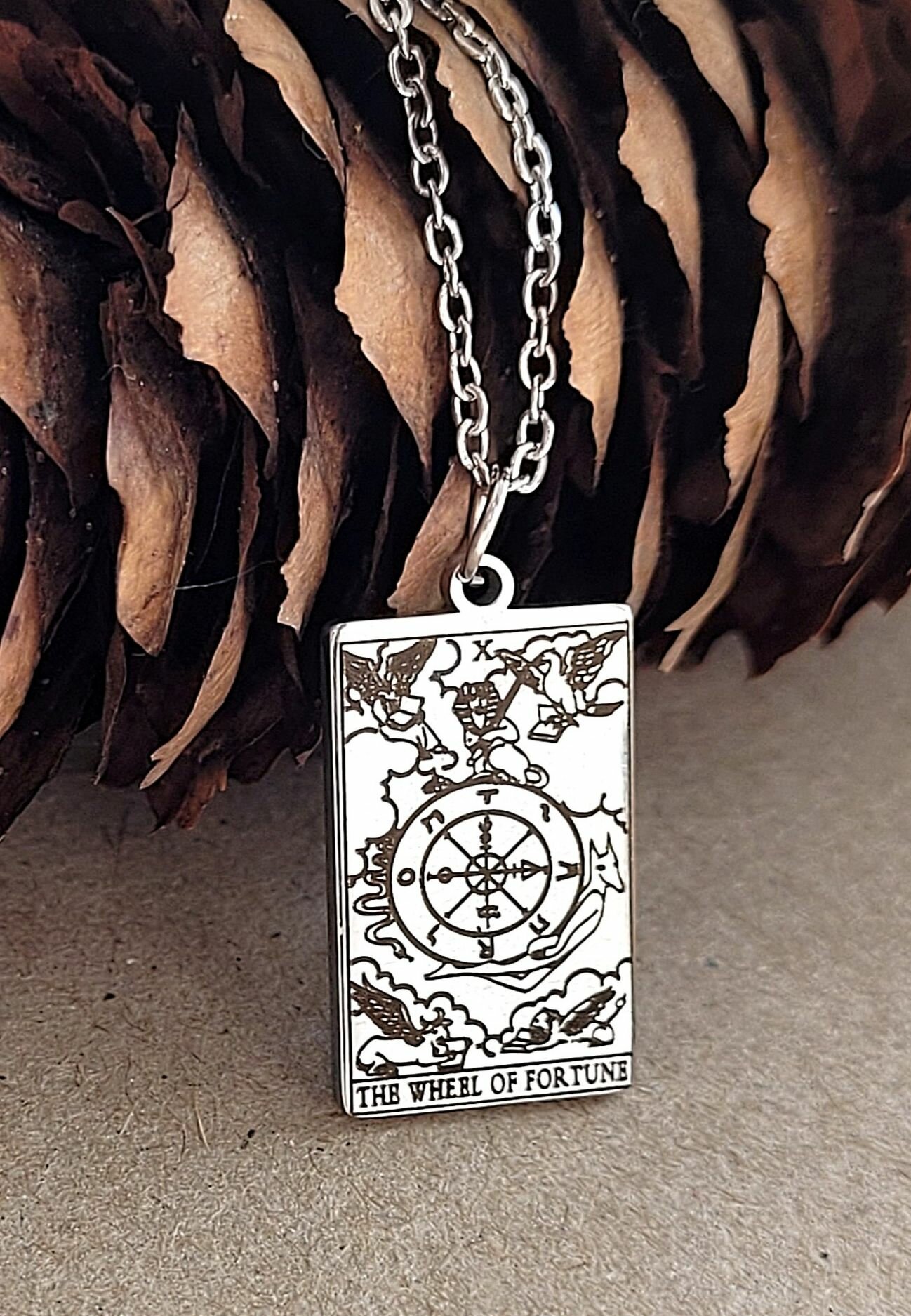 Кулон Императрица карты Таро Уэйта / подвеска амулет на цепочке