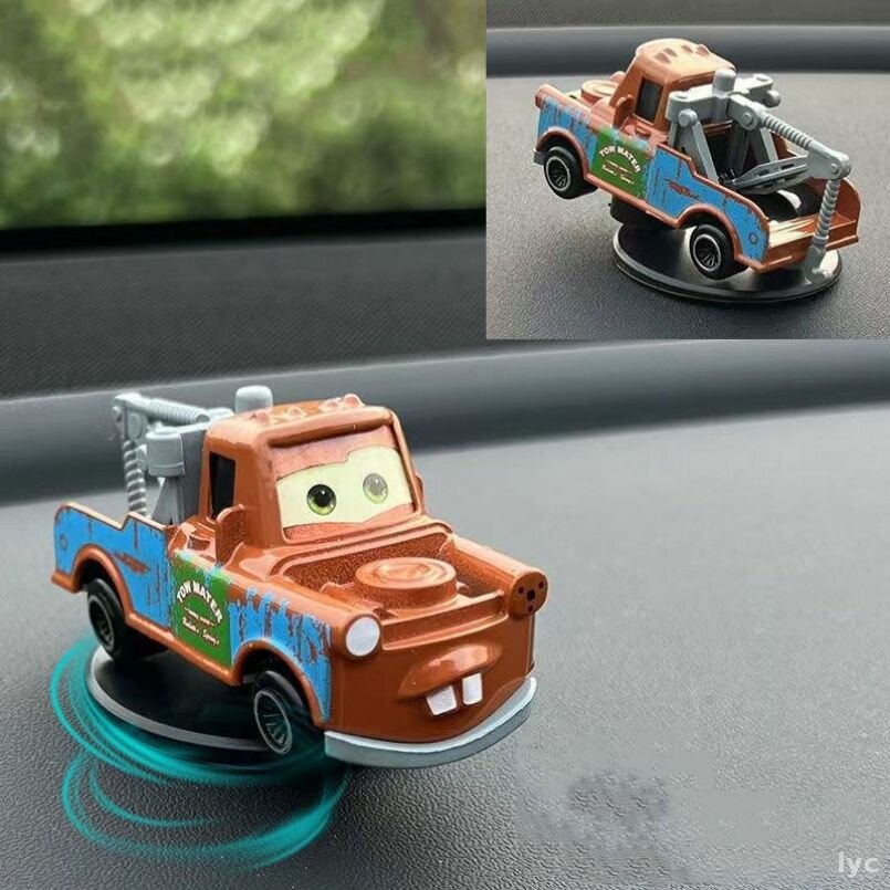 Эксклюзивная антистрессовая модель Молния Маквин для крепления на торпедо автомобиля