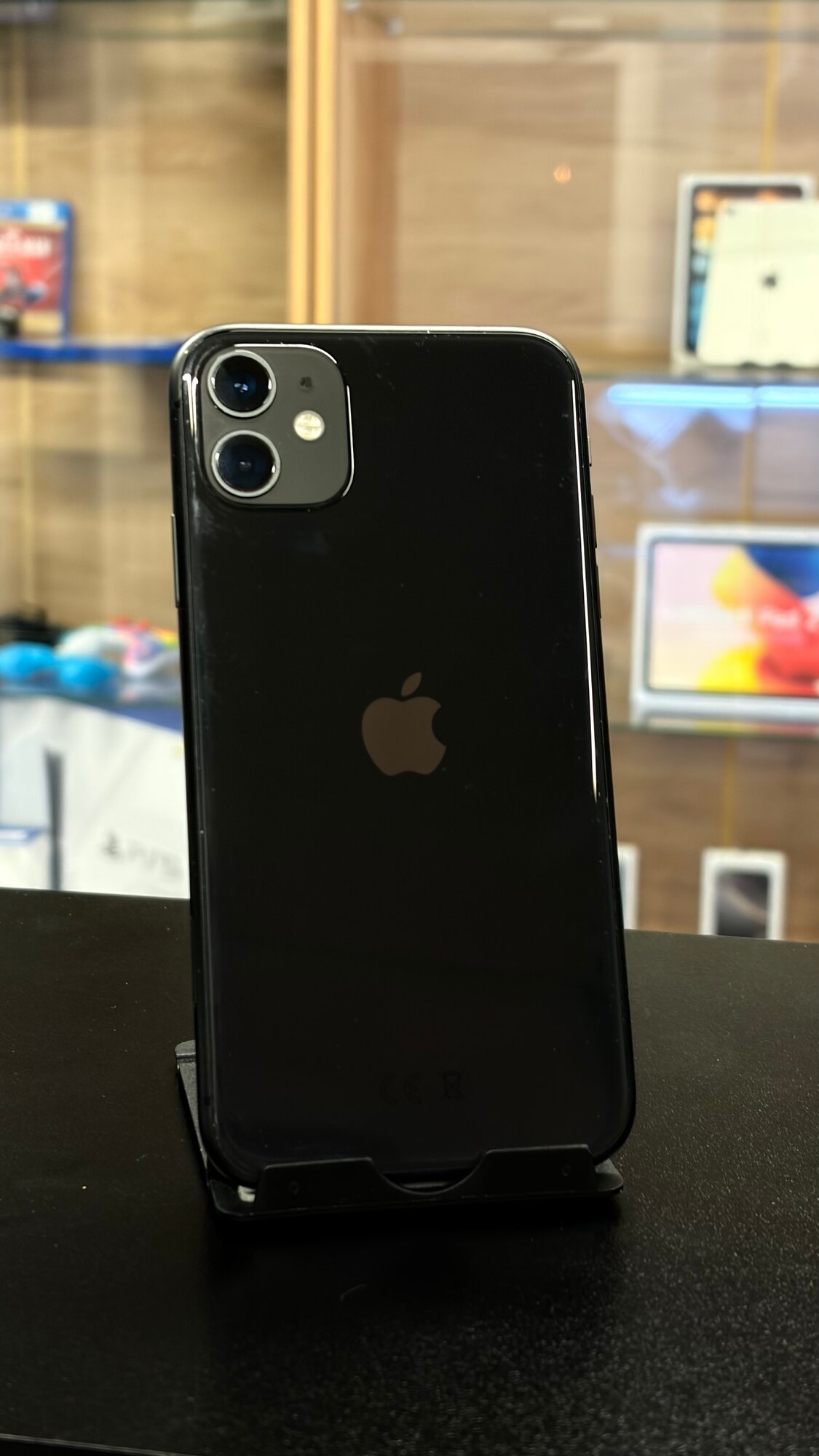 Смартфон Apple iPhone 11 256 ГБ RU, Dual: nano SIM + eSIM, черный