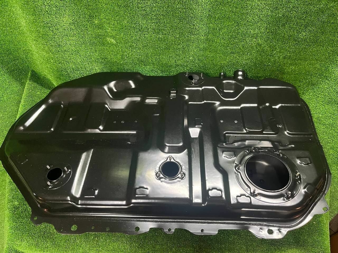 Бензобак Mitsubishi Lancer 9 2wd металл