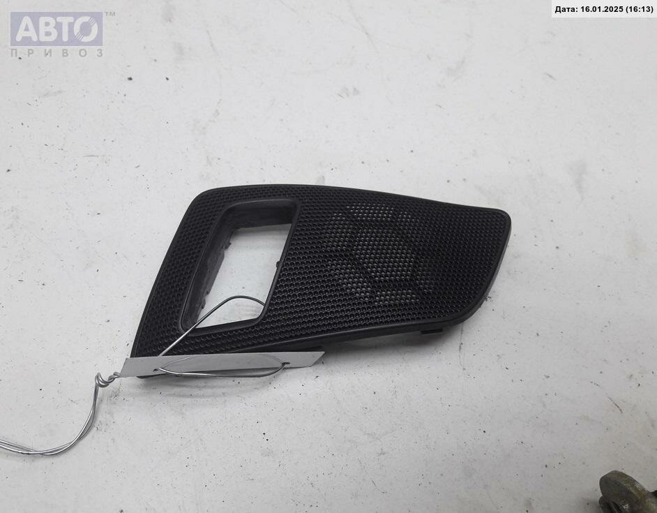 Накладка декоративная Skoda Octavia mk2 (A5 1Z) 2004-2013