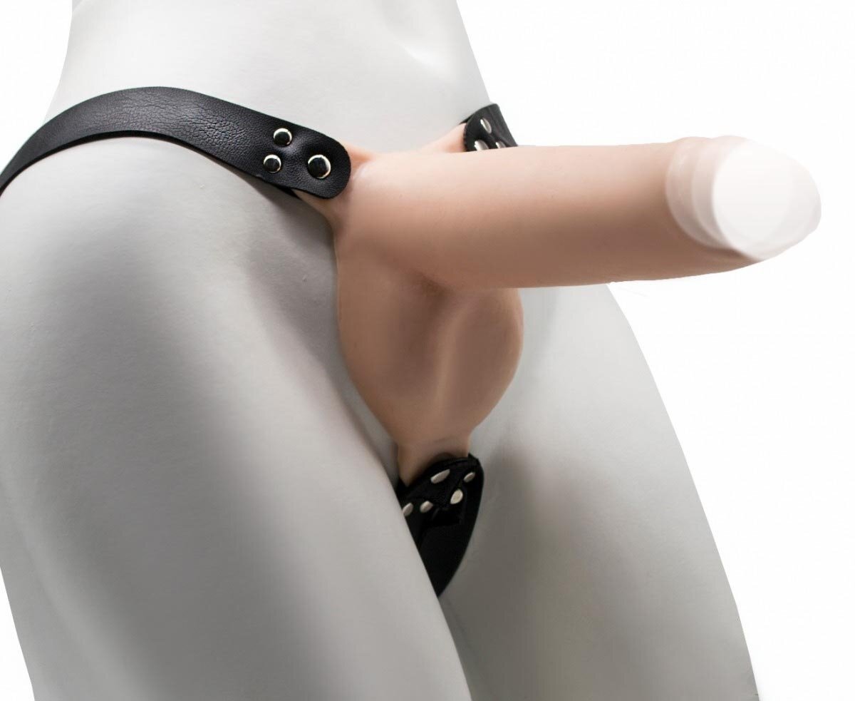 Фаллопротез пустотелый с имитацией мошонки Men's Line