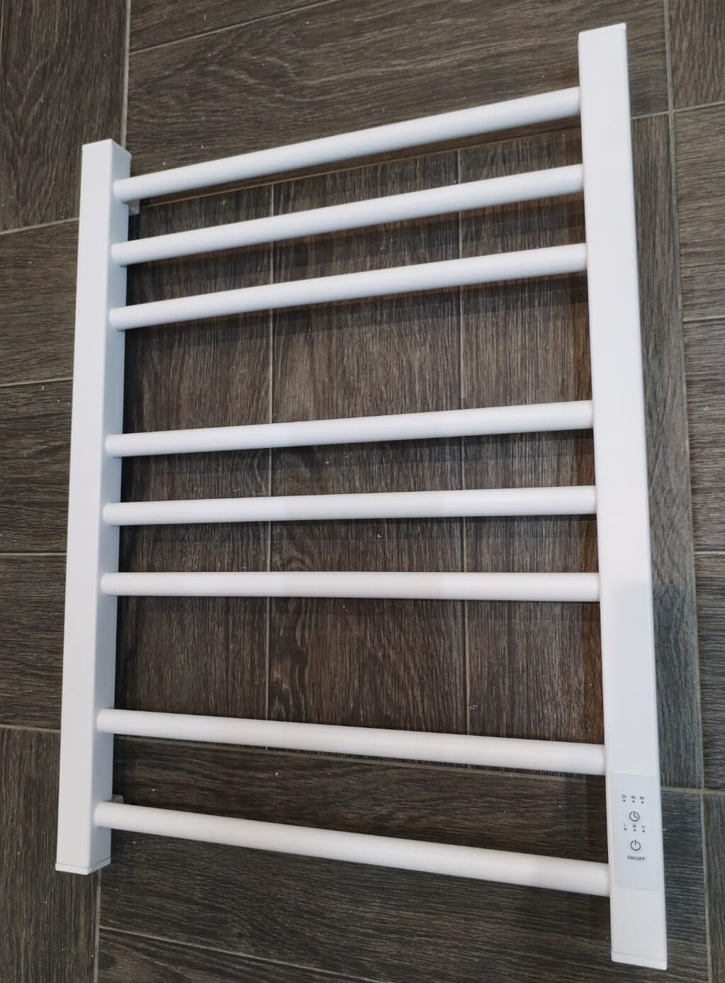 Электрический профильный полотенцесушитель Вид 10 60*40, цвет белый матовый