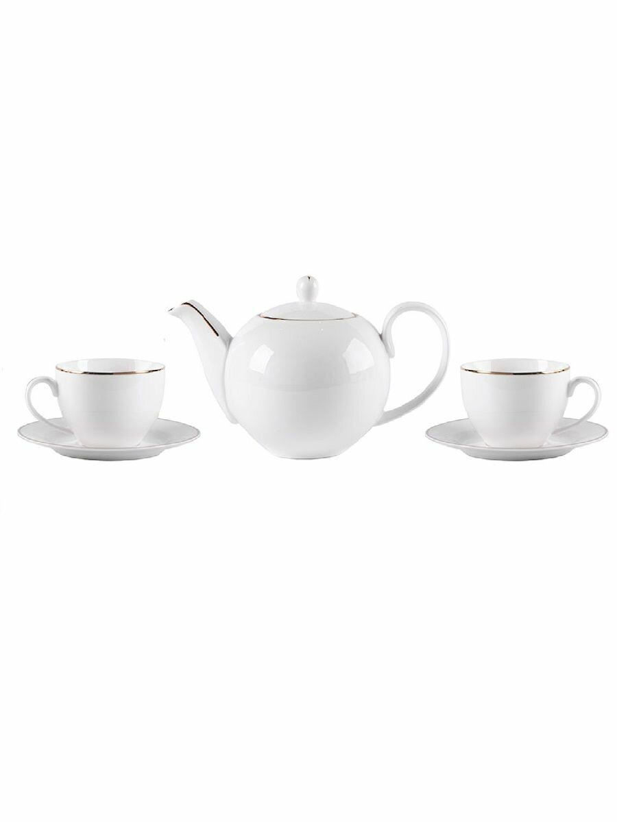 Набор GOLD: две чайных пары и чайник в подарочной упаковке