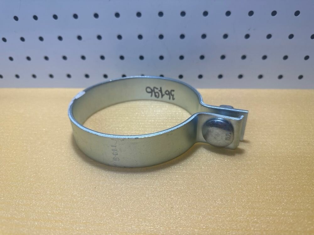 Хомут трубы глушителя D114,5 L160 H30 MAN MERCEDES KAMAZ (МАН мерседес КАМАЗ 5490)