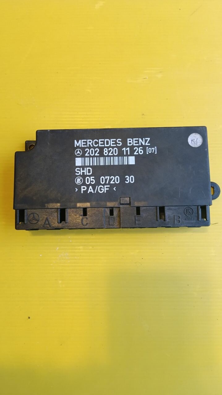 Mercedes W202 Блок управления стеклоподъемниками