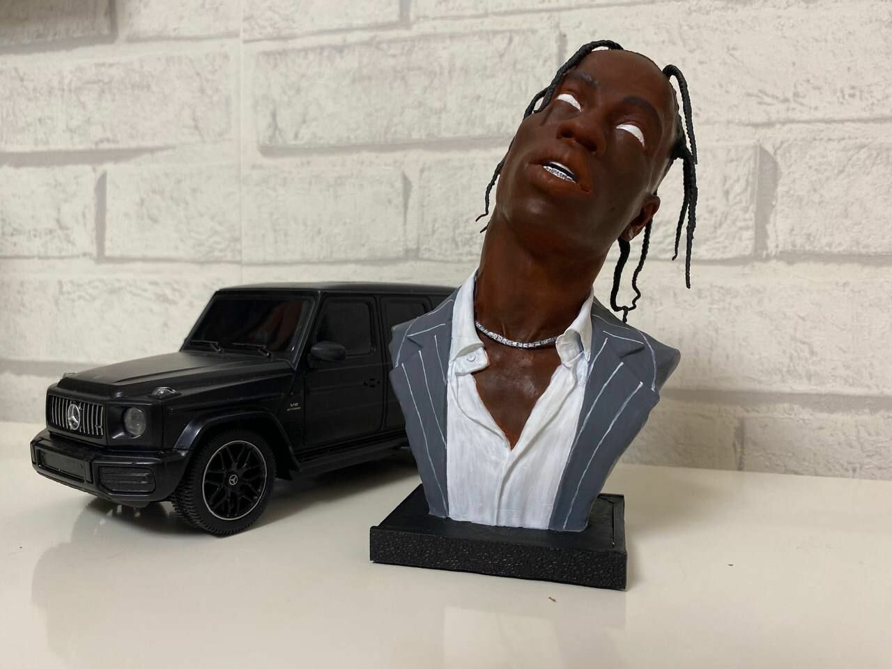 Статуэтка TRAVIS SCOTT 16см /фигурка,3D модель трэвис скот (тревис)