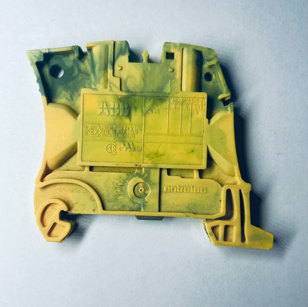 Клемма ABB ZS4, земля, с плавкой вставкой, термопласт, цвет желто-зеленый