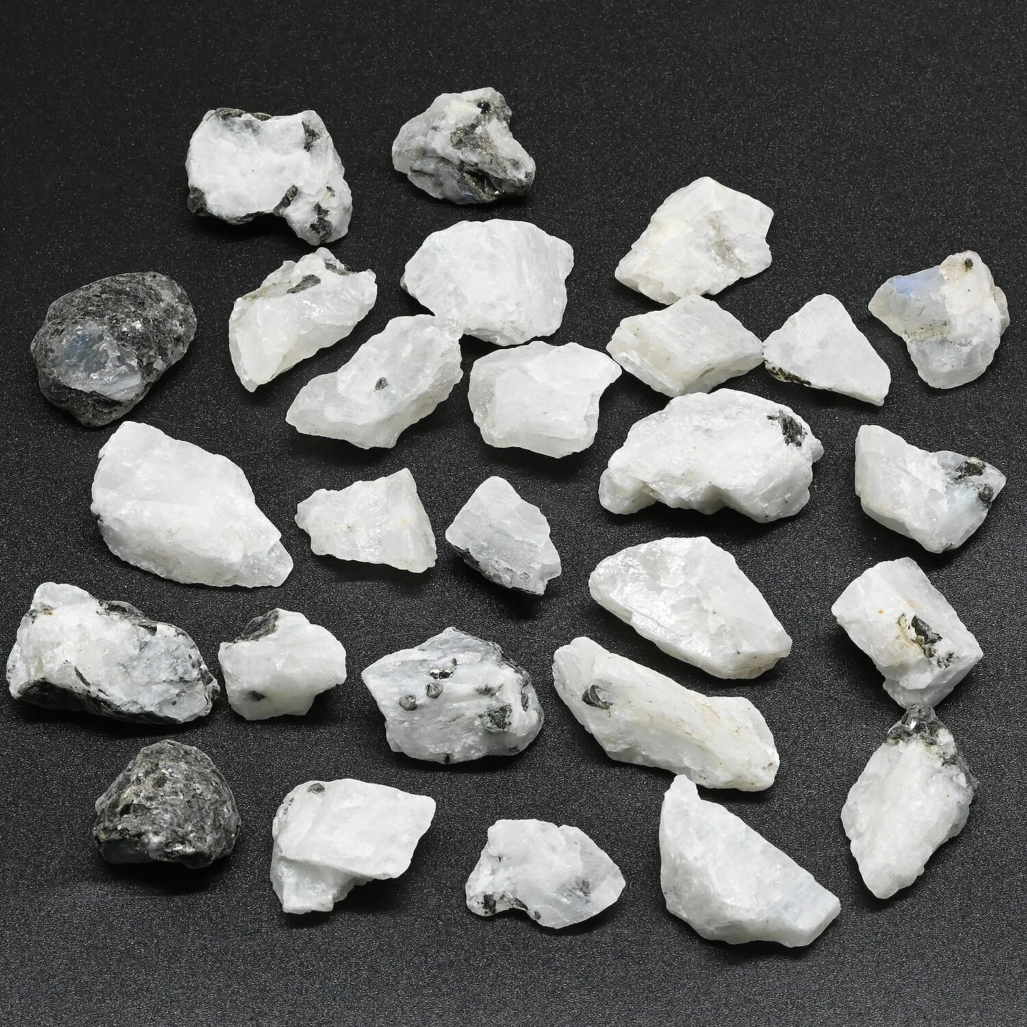 Лунный камень (Адуляр) фракция 15-25мм, упаковка 100г .