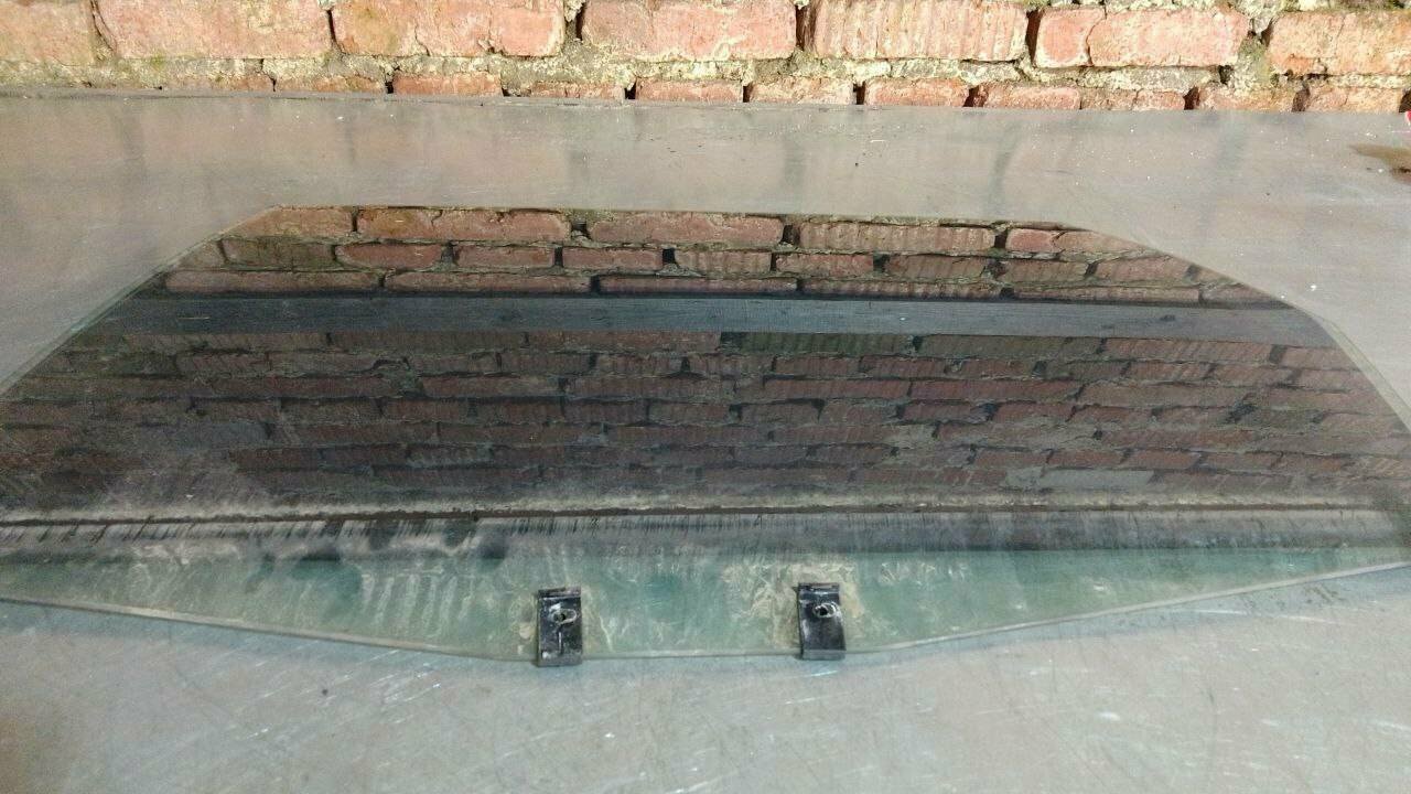 Стекло двери задней левой Audi A6 Allroad C5 (2000 - 2006)