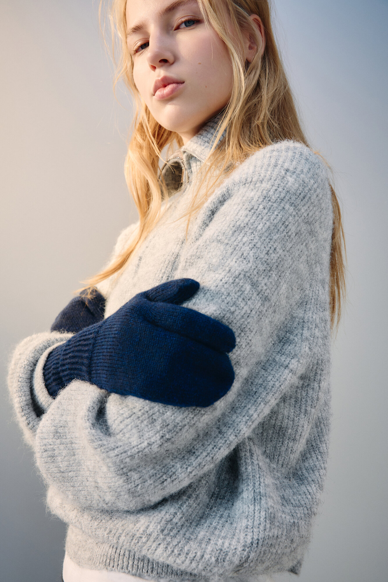 Перчатки Befree для женщин