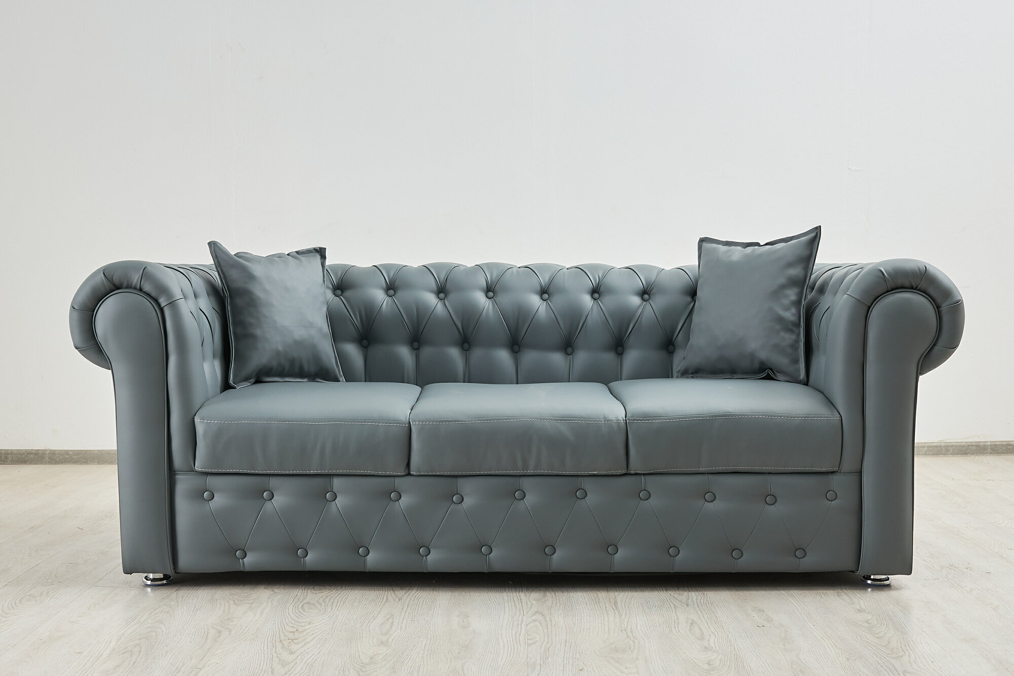 Диван Честер HBR, трехместный, обивка экокожей, серый, 200х85х75 см