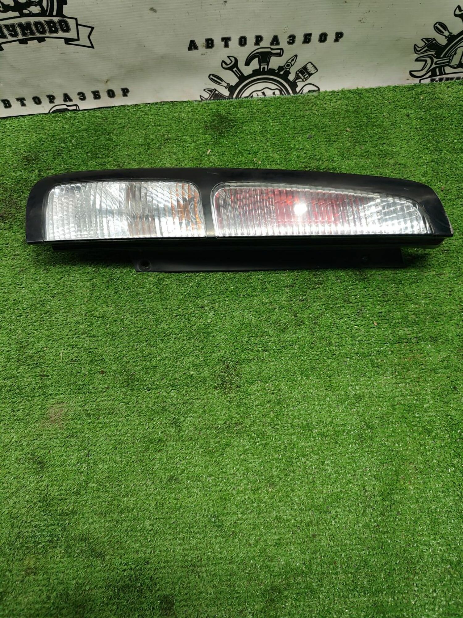 Фонарь задний левый Nissan Cube, I Рестайлинг (. с пробегом