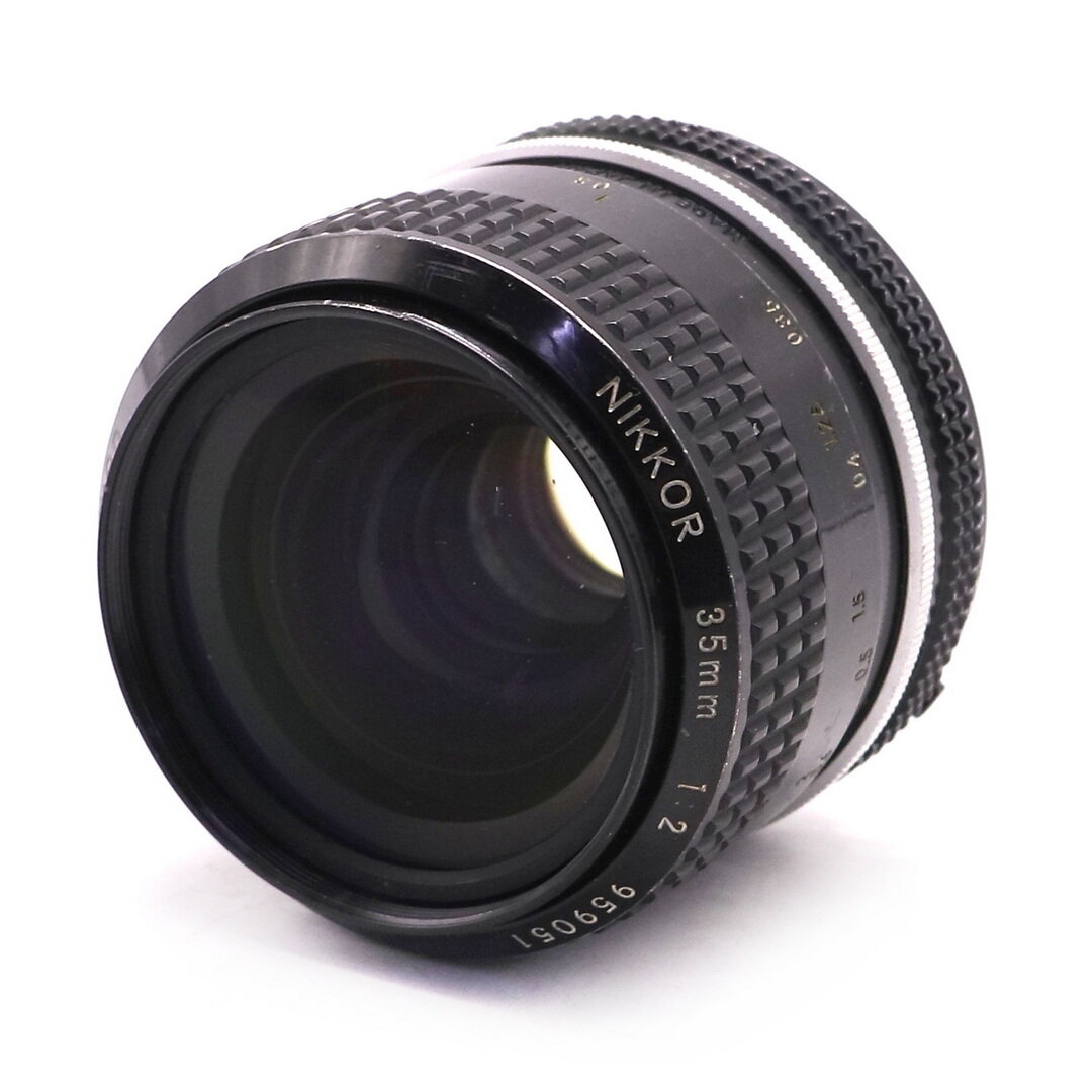 Объектив мануальный Nikon AI Nikkor 35mm f/2