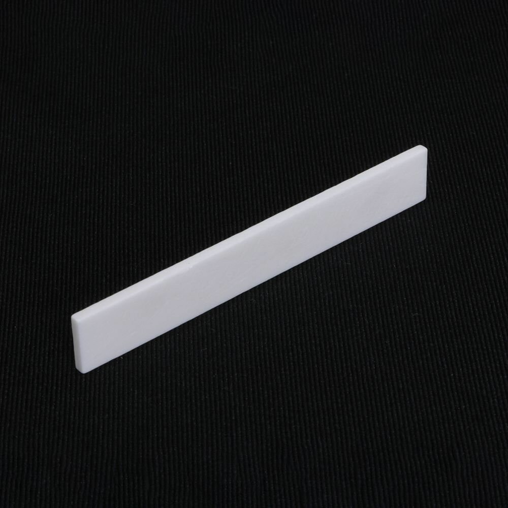 HOSCO F-3403W, нижний порожек для гитары (83 х 6 х 12 mm)