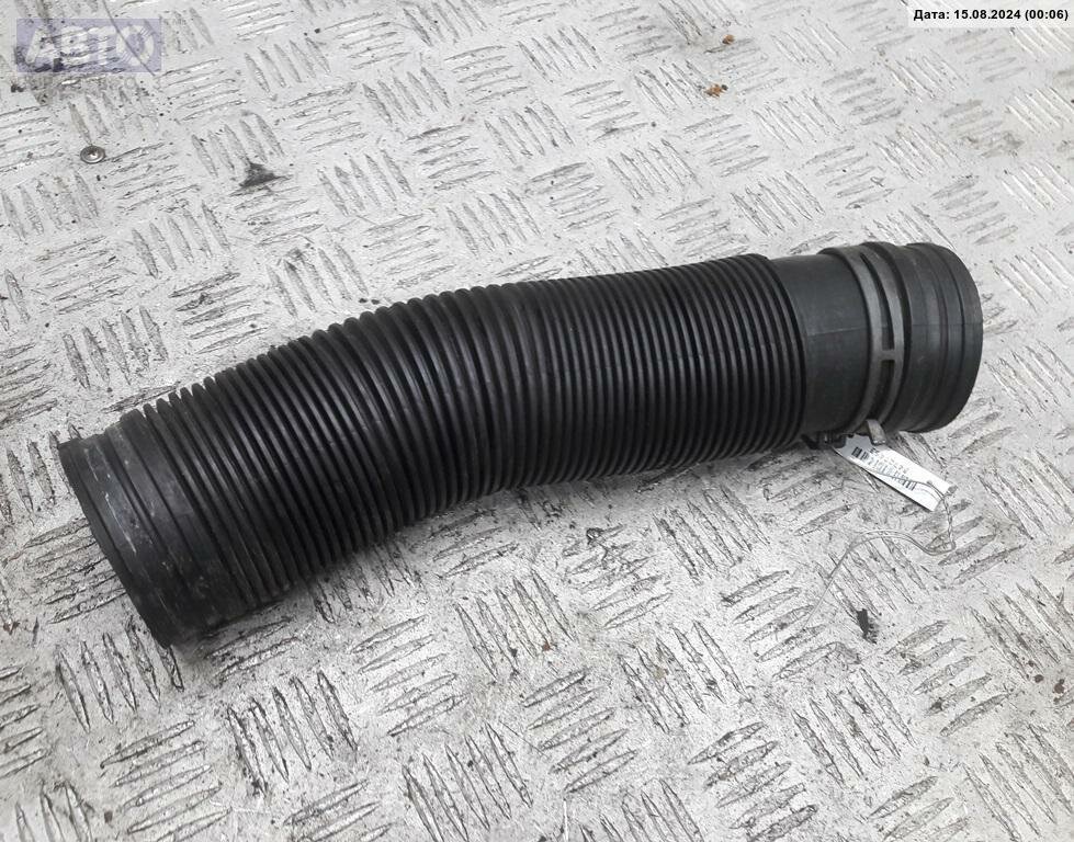 Гофра инжектора Volkswagen Golf-4