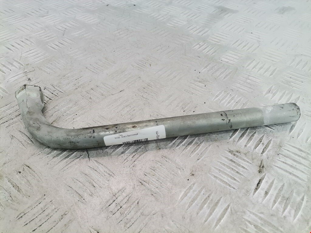 Ключ баллонный Audi A6 C5 4D0012219A арт. 1709322