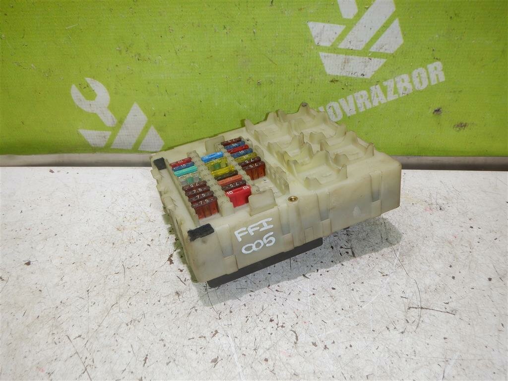 Блок предохранителей Ford Focus 1 1998-2004
