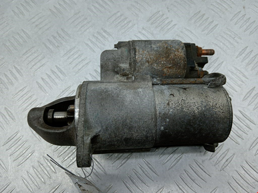 Стартер Opel Astra H 55576980 арт. 1893217