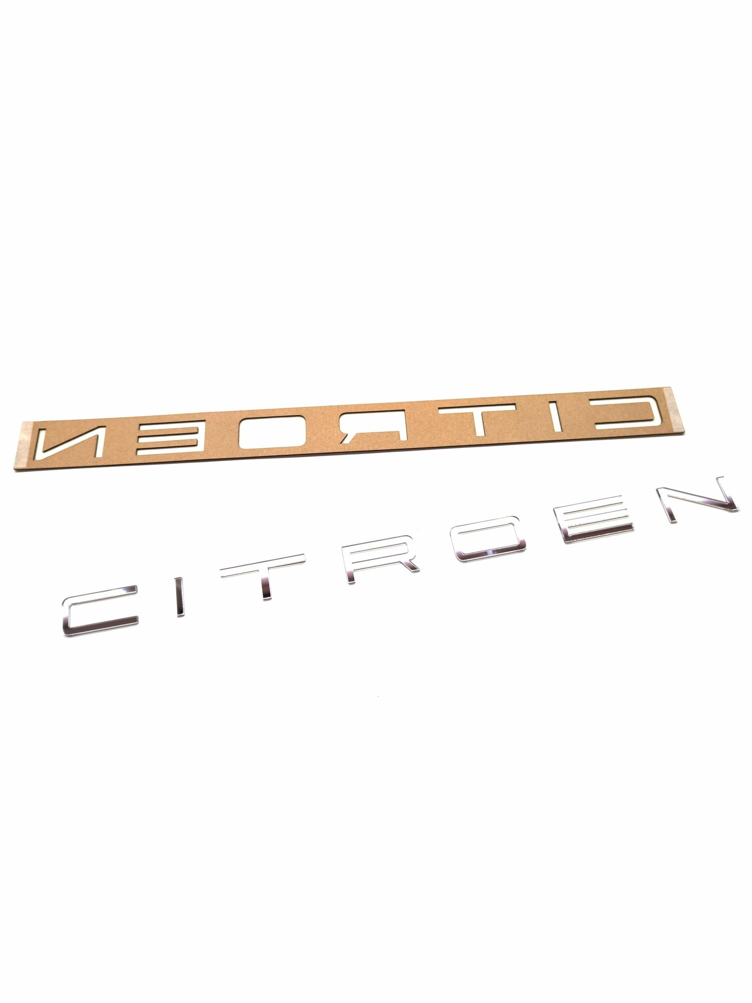 Орнамент-шильдик (эмблема, наклейка на авто и др.) в стиле Porsche/Порше для Citroen/Ситроен зеркальный