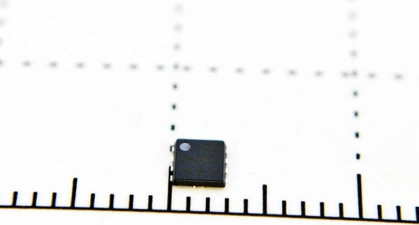 Драйвер ROHM BD1754HFN-TR IC LED controller HSON8 32mA 0.2?4.1V Ch 4 2.7?5.5VDC 1 шт