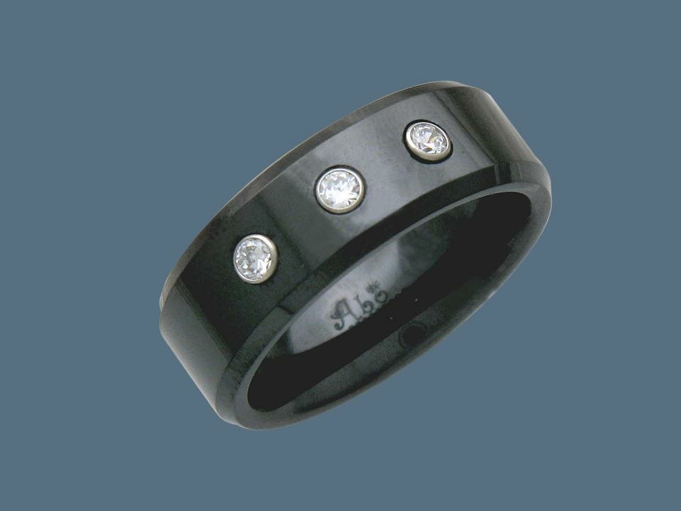 Кольцо, фианит