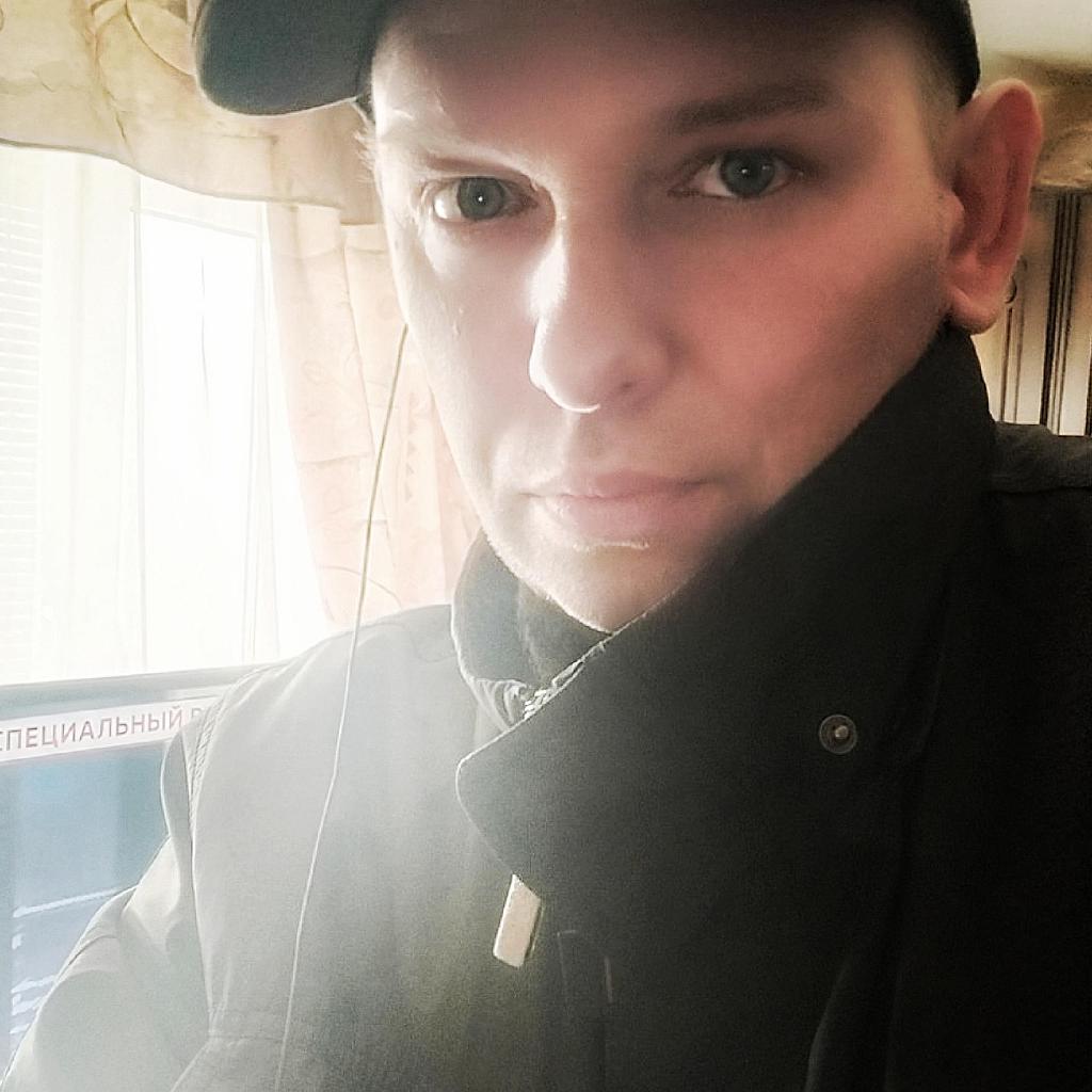 Mikhail Zhukov — профиль пользователя в Шедевруме