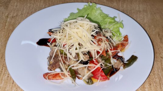 At Roma's (ulitsa 8 Marta No:198, posyolok gorodskogo tipa Verkh-Neyvinskiy), kafe  Sverdlovskaya oblastından