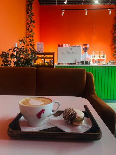 Kahve dükkanları Апельсин, Stariy Oskol, foto