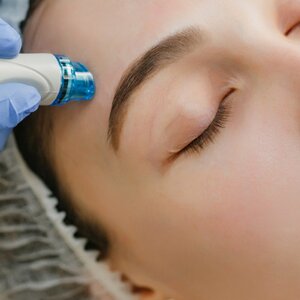 Мировая Косметология (Ekaterininskaya Street No:96), tıp merkezleri ve klinikler  Perm'den