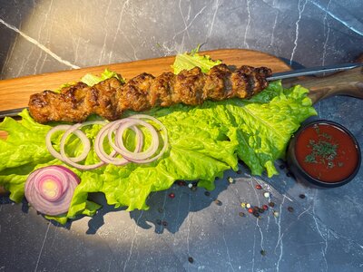 Shaverma & Shashlik 24 (Leninskiy Avenue No:127Б), fast food  Saint‑Petersburg'dan