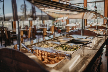 Priroda (Asian Highway AH4, 12), kafe  Altay Cumhuriyeti'nden