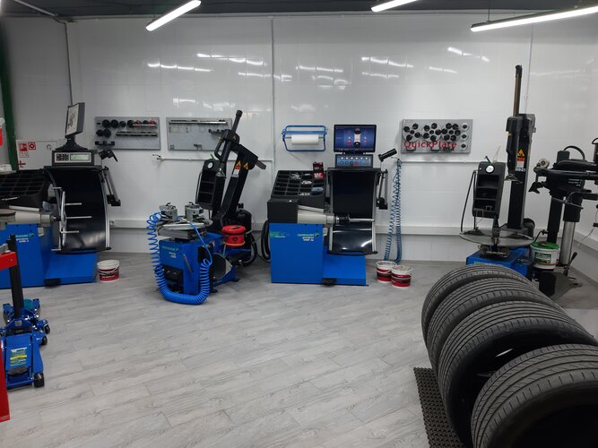 Tire service AVK, Kaşira, foto