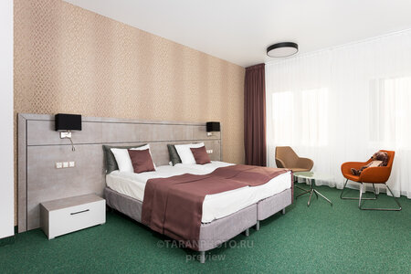 Paradox (Saratovskaya ulitsa No:2А), otel  Zelenogradsk'tan