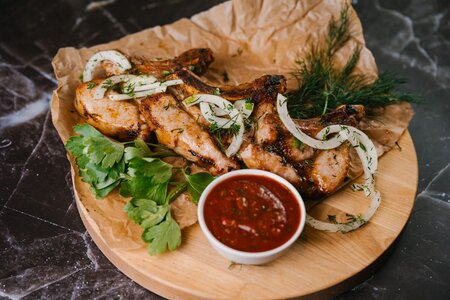 Adjika (Gorkogo Street No:40, Vladimir), restoran  Vladimir'den