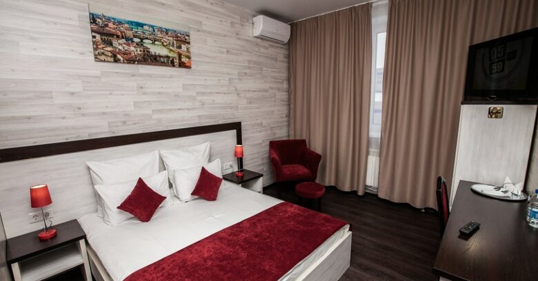 Red Fox (Shumakova Street No:15Б, Barnaul), otel  Barnaul'dan