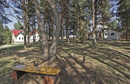Yekaterininskaya Sloboda (Zelyony proyezd No:7, derevnya Sloboda), resort oteller, tesisler  Tverskaya oblastından