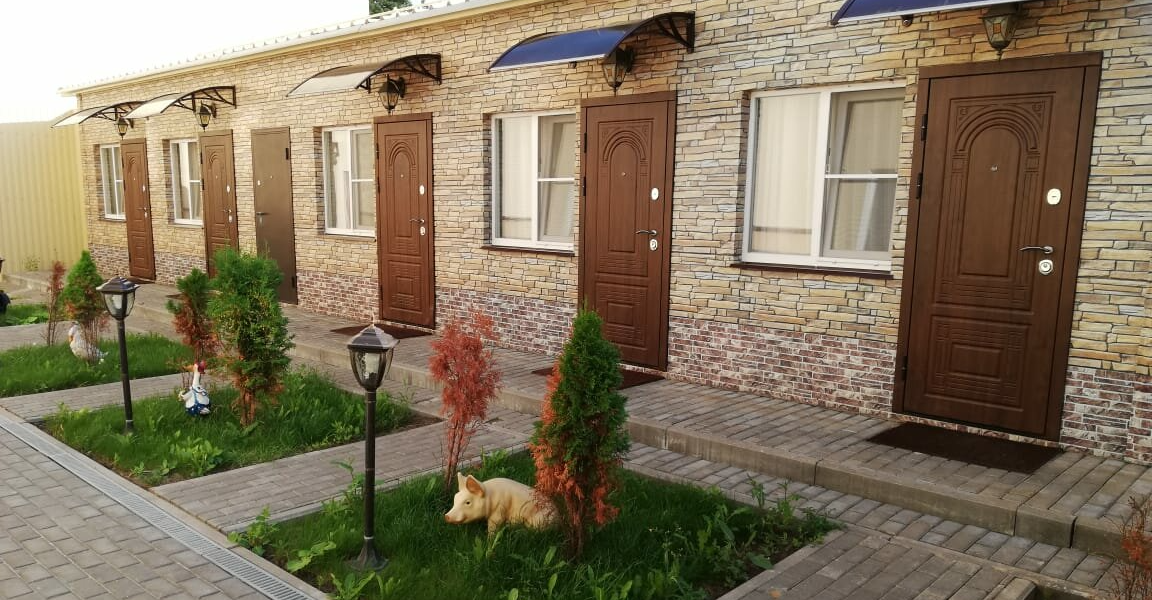 Relax (Simferopolskoye Highway No:21с1, Scherbinka), otel  Moskova'dan