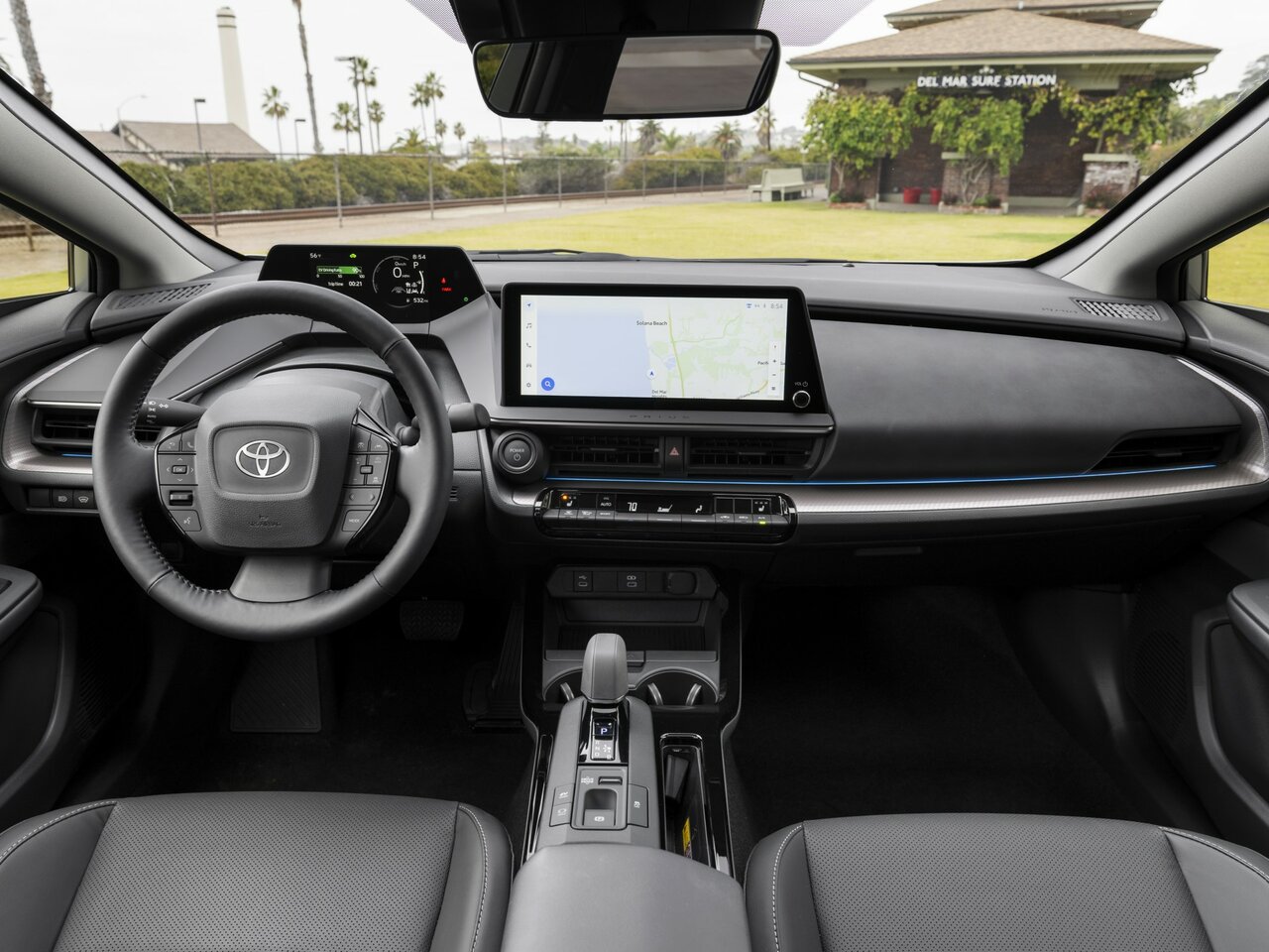 Toyota Prius 5 поколение (XW60), Лифтбек - технические характеристики ...