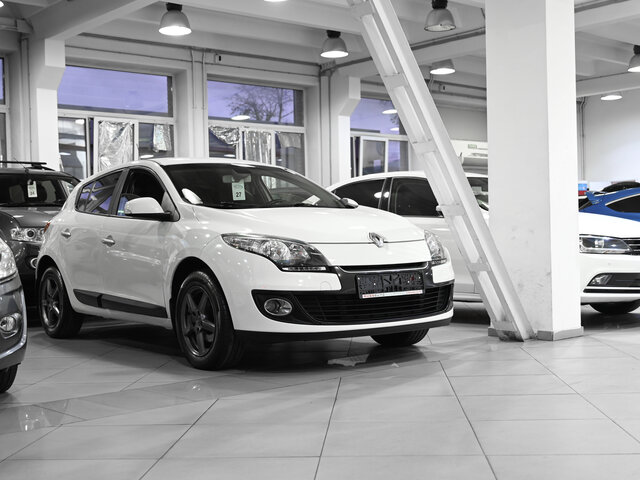 Профиль дилера Russ-auto на Авто.ру