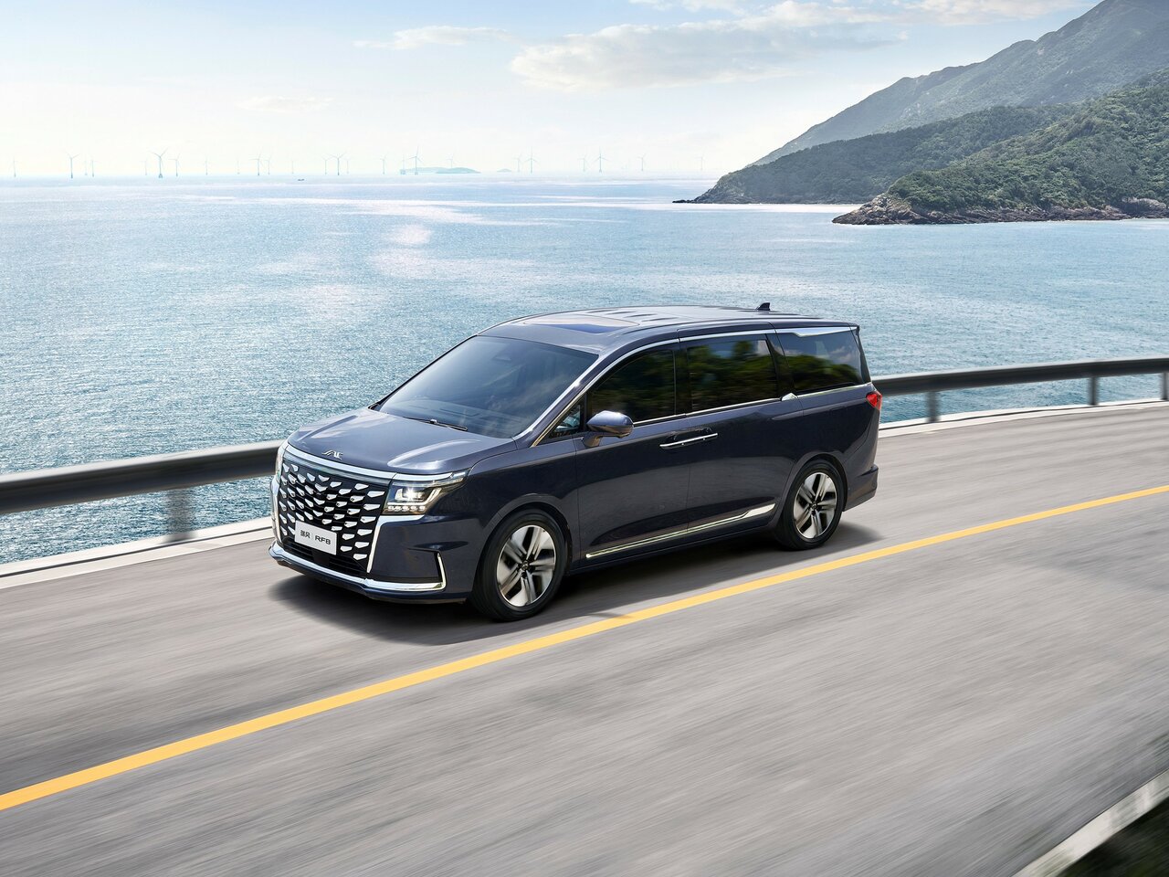 JAC Refine RF8 - технические характеристики, модельный ряд, комплектации, модификации, полный ...