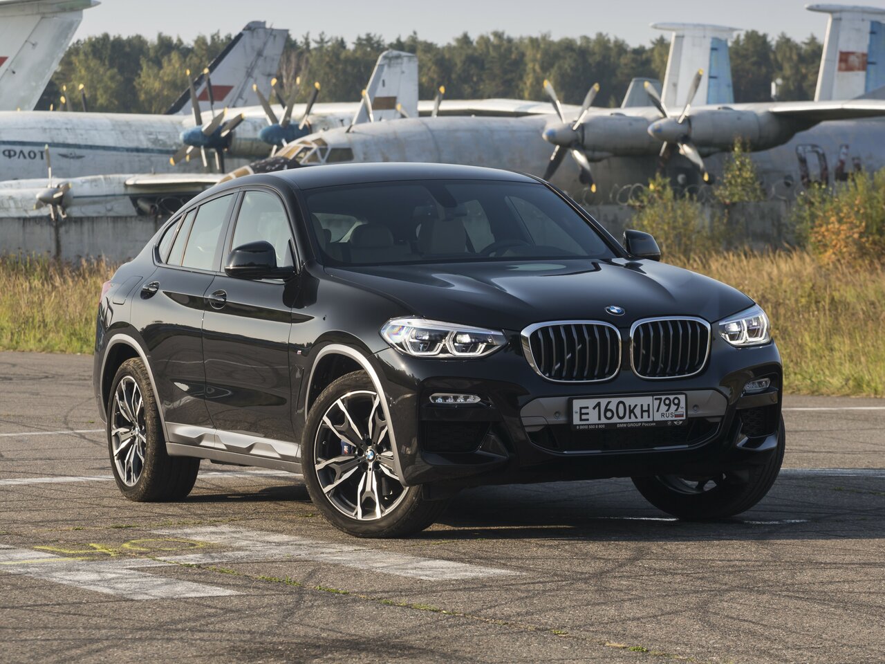 Сравнение BMW X4 25d и Mercedes-Benz A-Класс 180 L по характеристикам ...